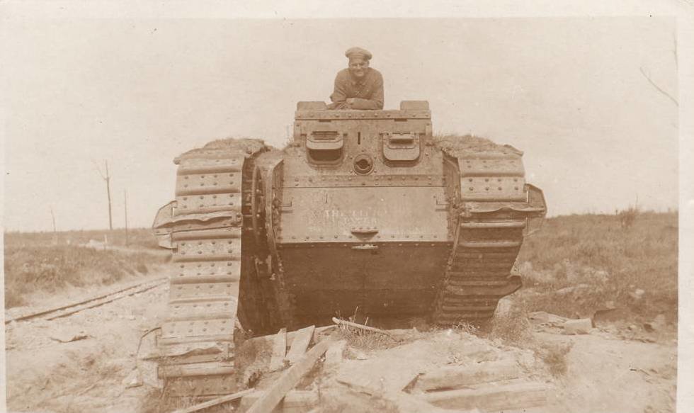 Unknown tanks - Soldiers and their units - The Great War (1914-1918) Forum