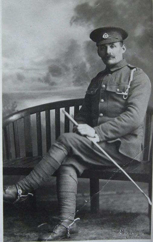 Sgt Robert Currie - Uniforms,Cap Badges and Insignia - The Great War ...
