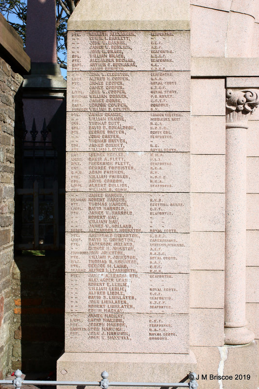 Kirkwall War Memorial - Cemeteries and memorials - The Great War (1914 ...