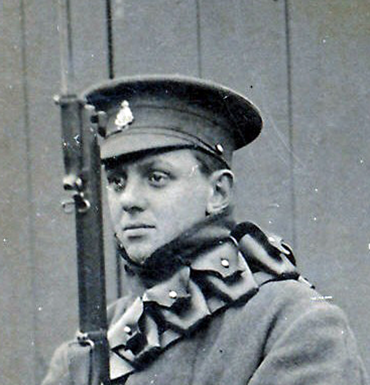 Is this ww1 uniform? - Uniforms,Cap Badges and Insignia - The Great War ...