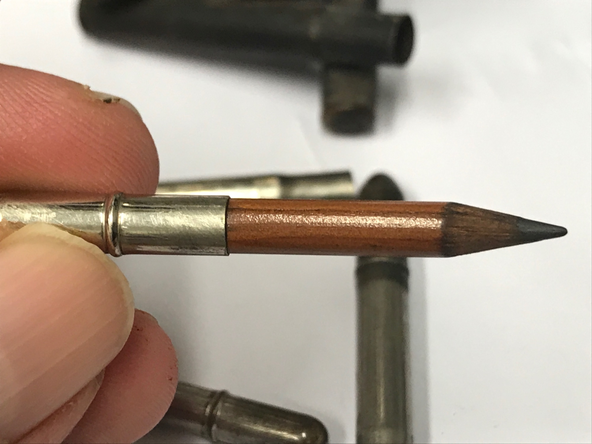 Could sone one ID this bullet please if it’s a real cartridge ..is it ...
