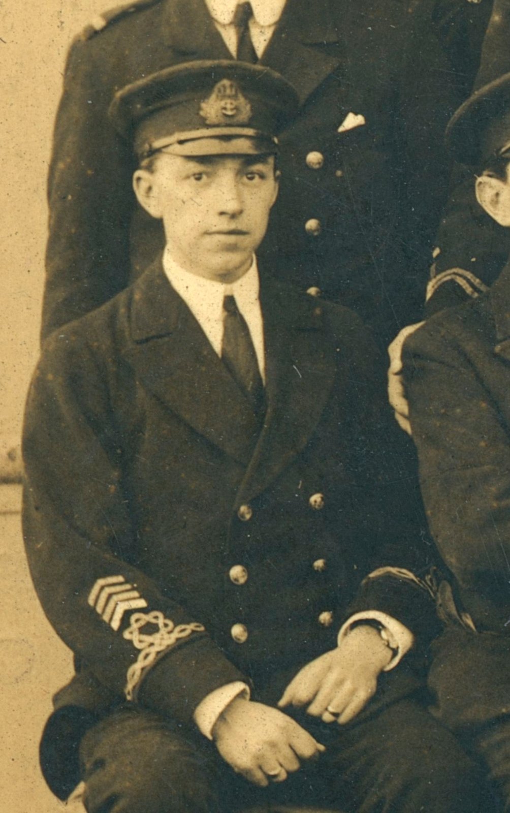 HMS Wallington / Humber Examinations Service - Uniforms,Cap Badges and ...