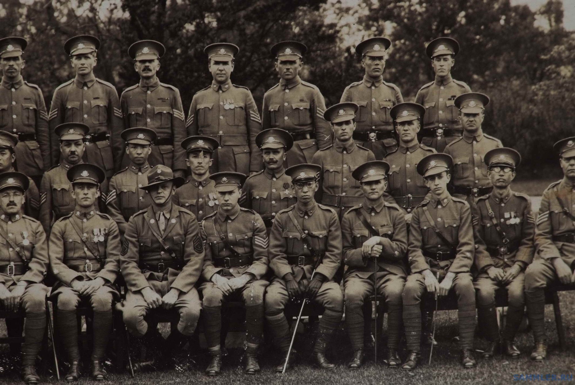Any thoughts about this group photo? - Uniforms,Cap Badges and Insignia ...