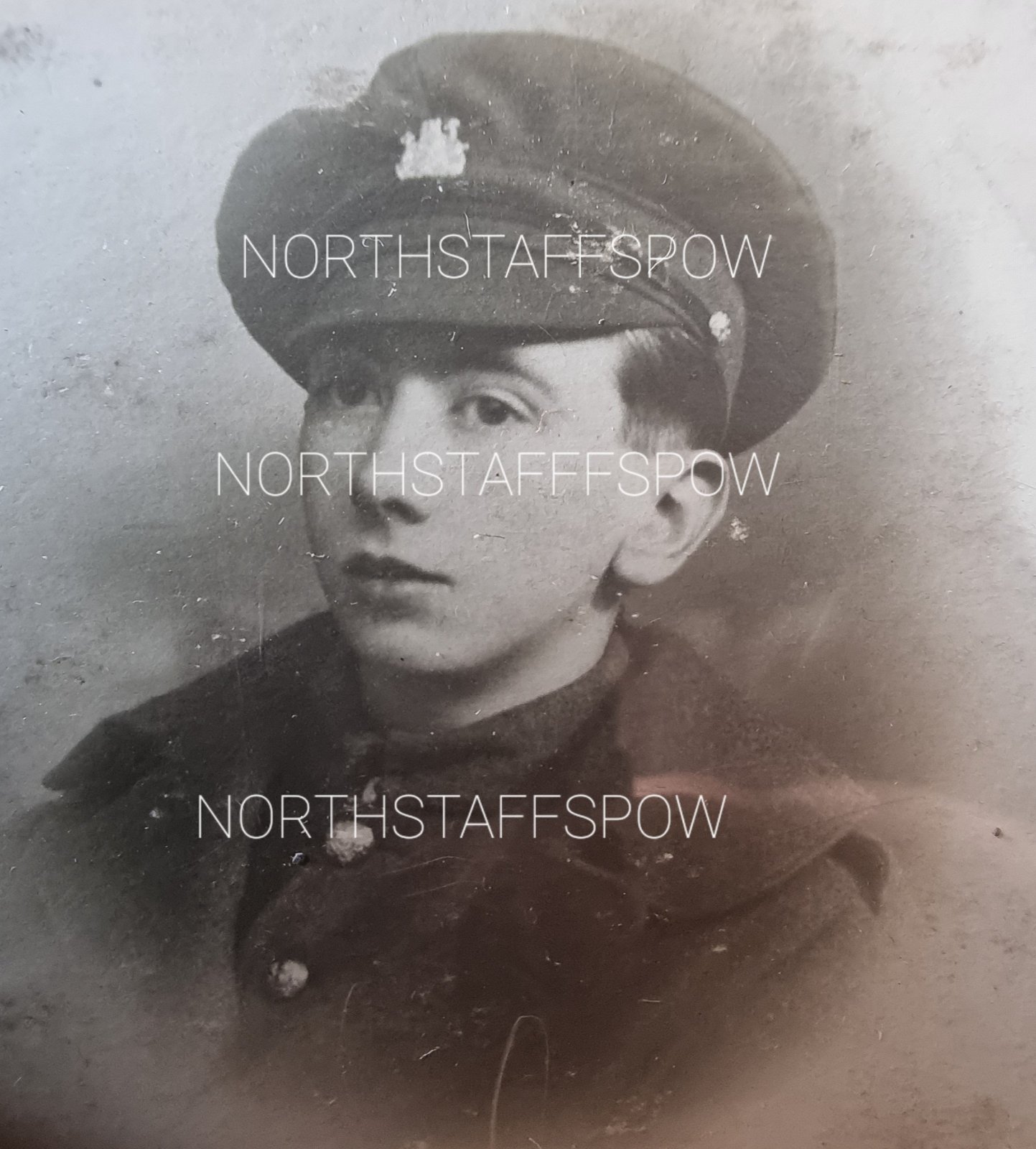 A Young Soldier, Leeds Pals? - Uniforms,Cap Badges and Insignia - The ...