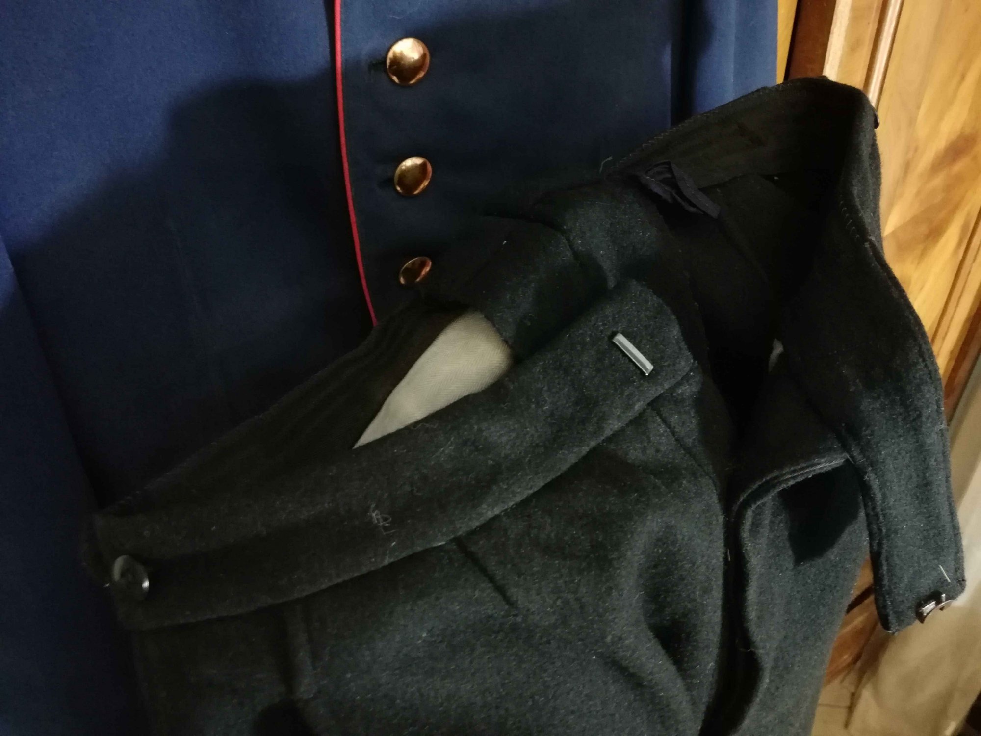 Prussian cap what Regiment? - Uniforms,Cap Badges and Insignia - The ...