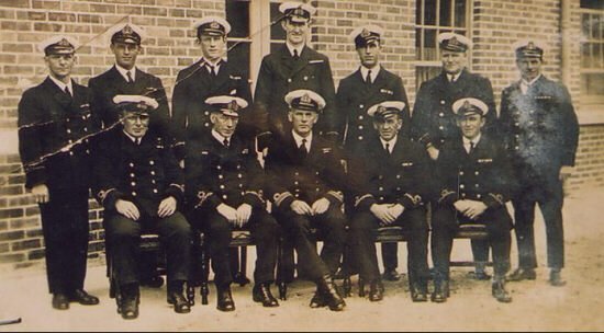 Royal Naval Reserve Trawler Section Uniform and Badge Question - Page 2 ...