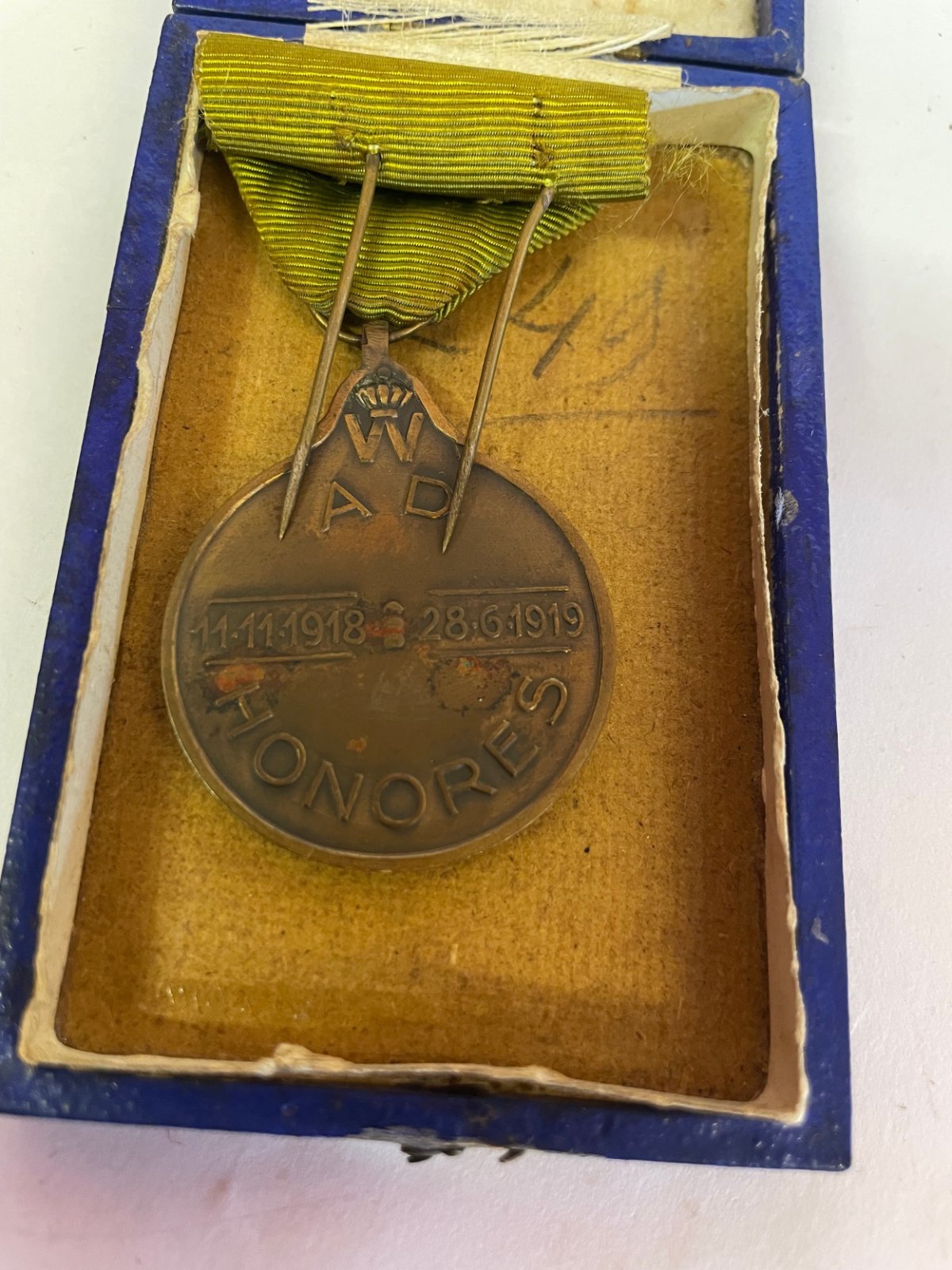 Help with identifying a WW1 Foreign Medal - Medals - The Great War ...