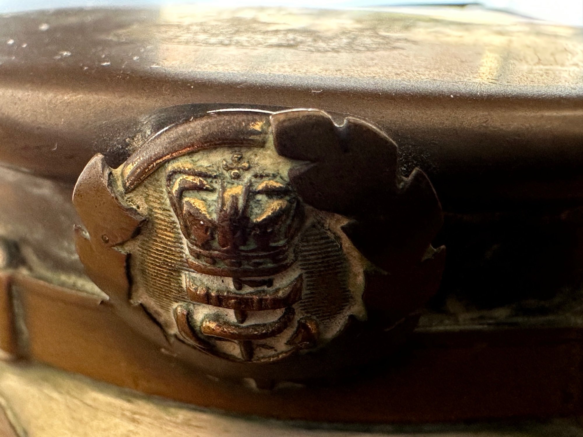 Royal Navy Trench Art Officer Cap Snuff Box - Uniforms,Cap Badges and ...