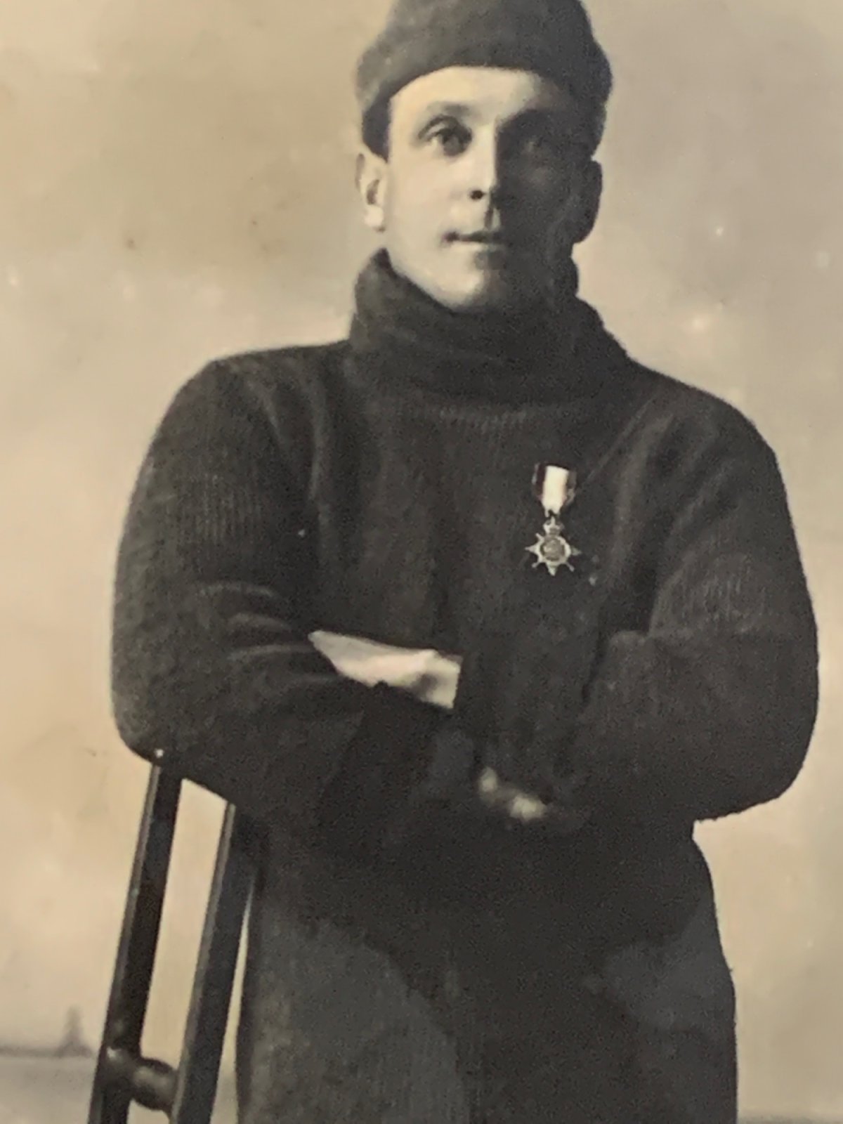 Wounded soldier Portrait anyone recognise the clothes - Soldiers and ...