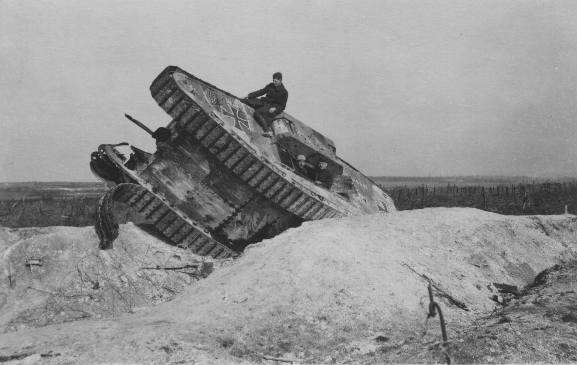 British tank photos - Page 2 - The Western Front - The Great War (1914 ...