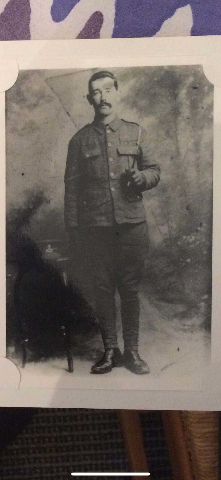 Albert Mitchell 7th Wiltshire Regiment? - Uniforms,Cap Badges and ...