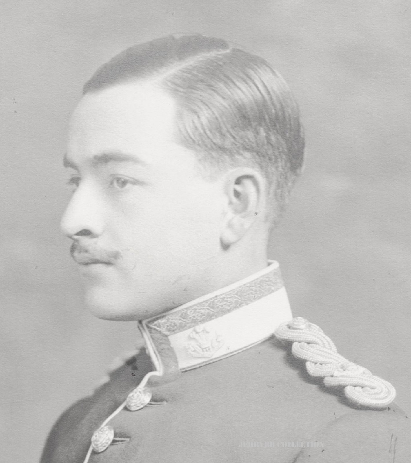 welsh regiment officer with home service helmet, sword etc - Uniforms ...