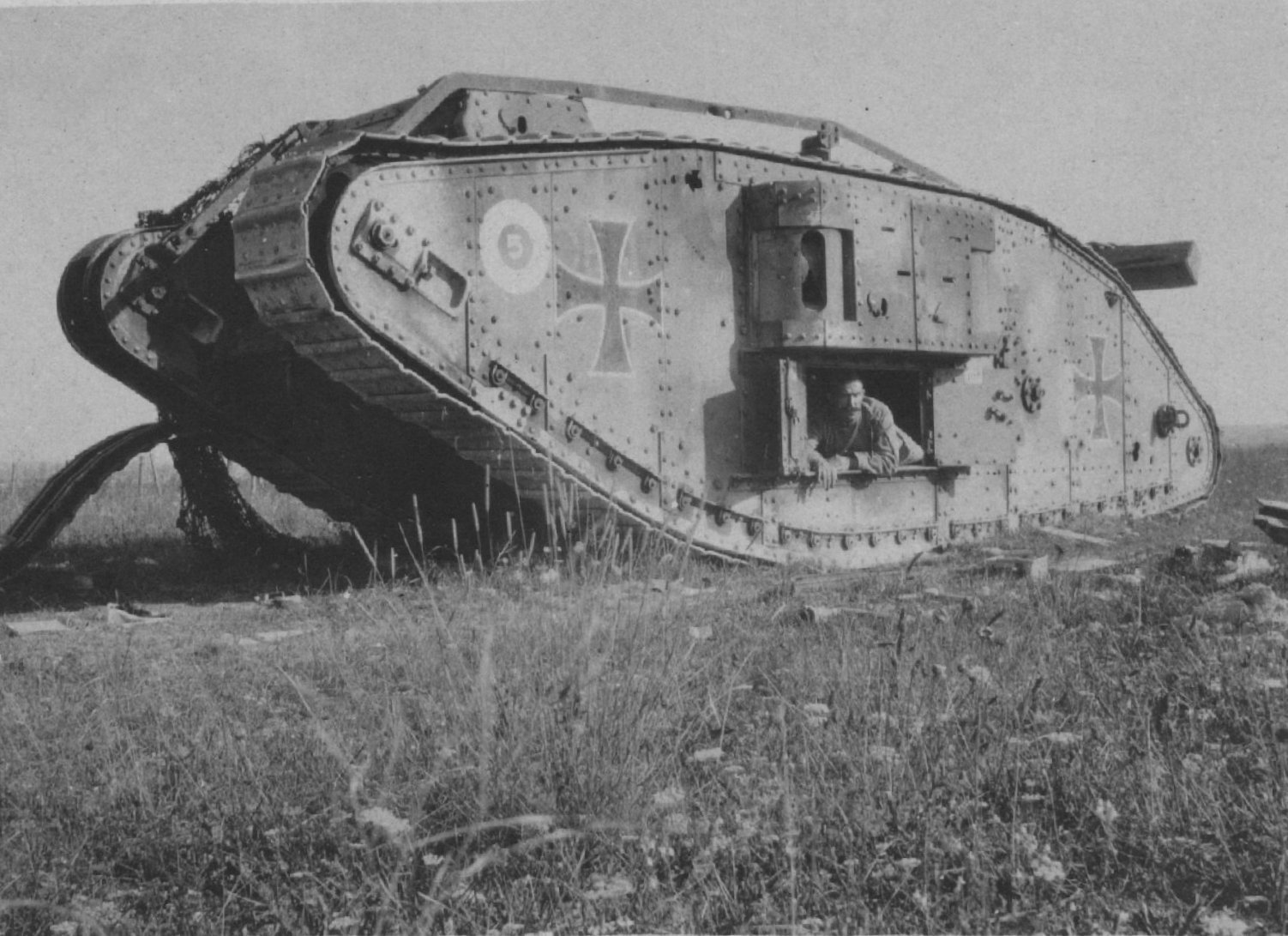 British tank photos - Page 6 - The Western Front - The Great War (1914 ...