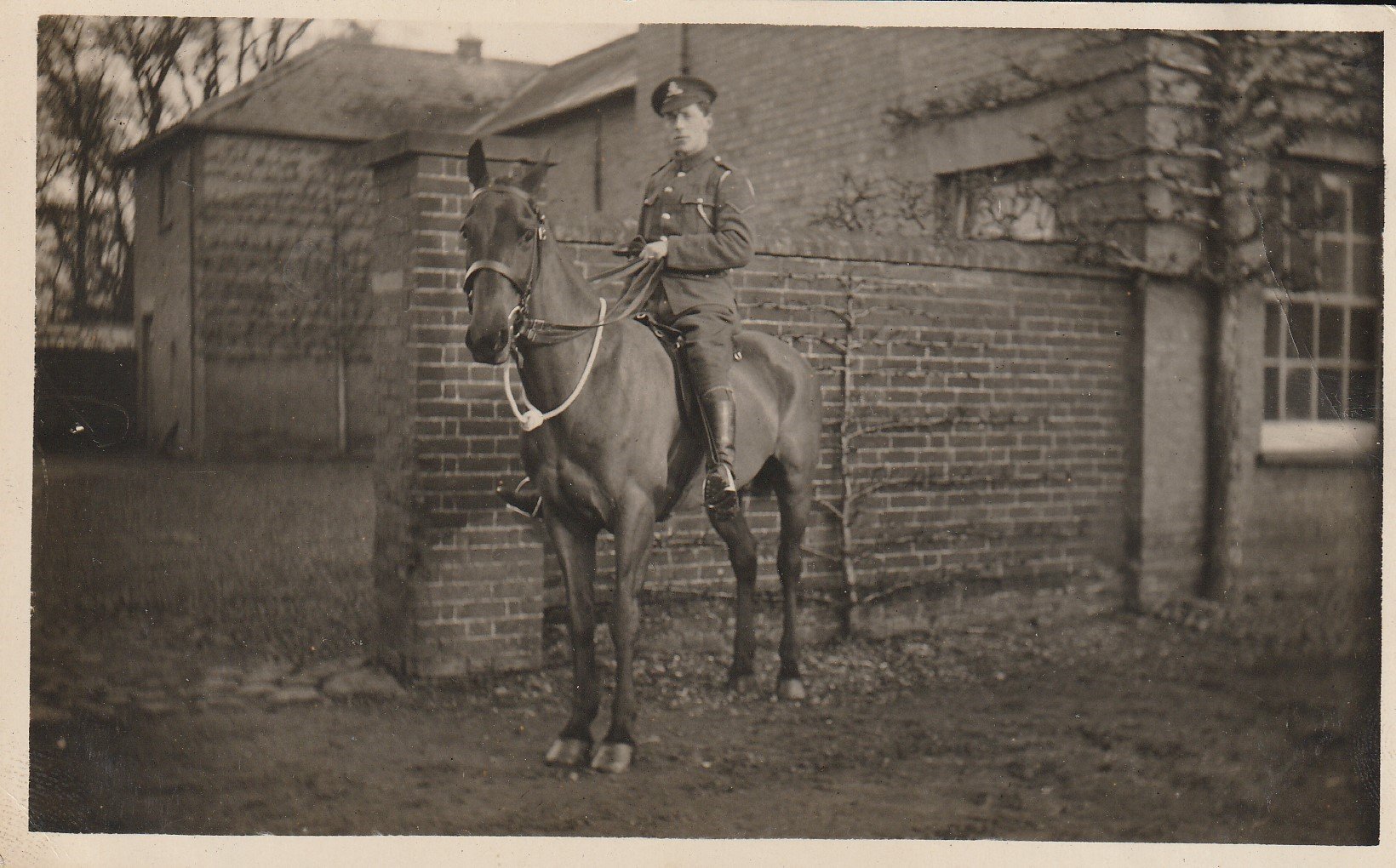 Three soldiers - Soldiers and their units - The Great War (1914-1918) Forum