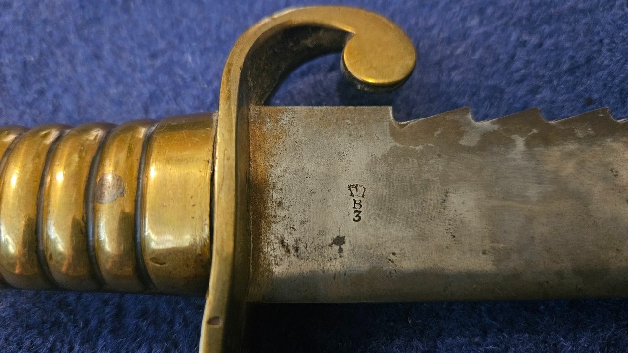 Help Identifying 1856 Pattern Pioneer Swords - Arms and other weapons ...