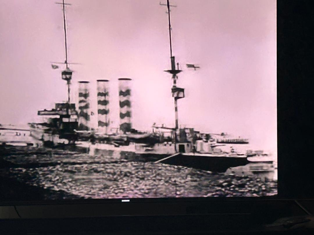 Anyone ID this vessel and timeframe? - Sailors, navies and the war at ...