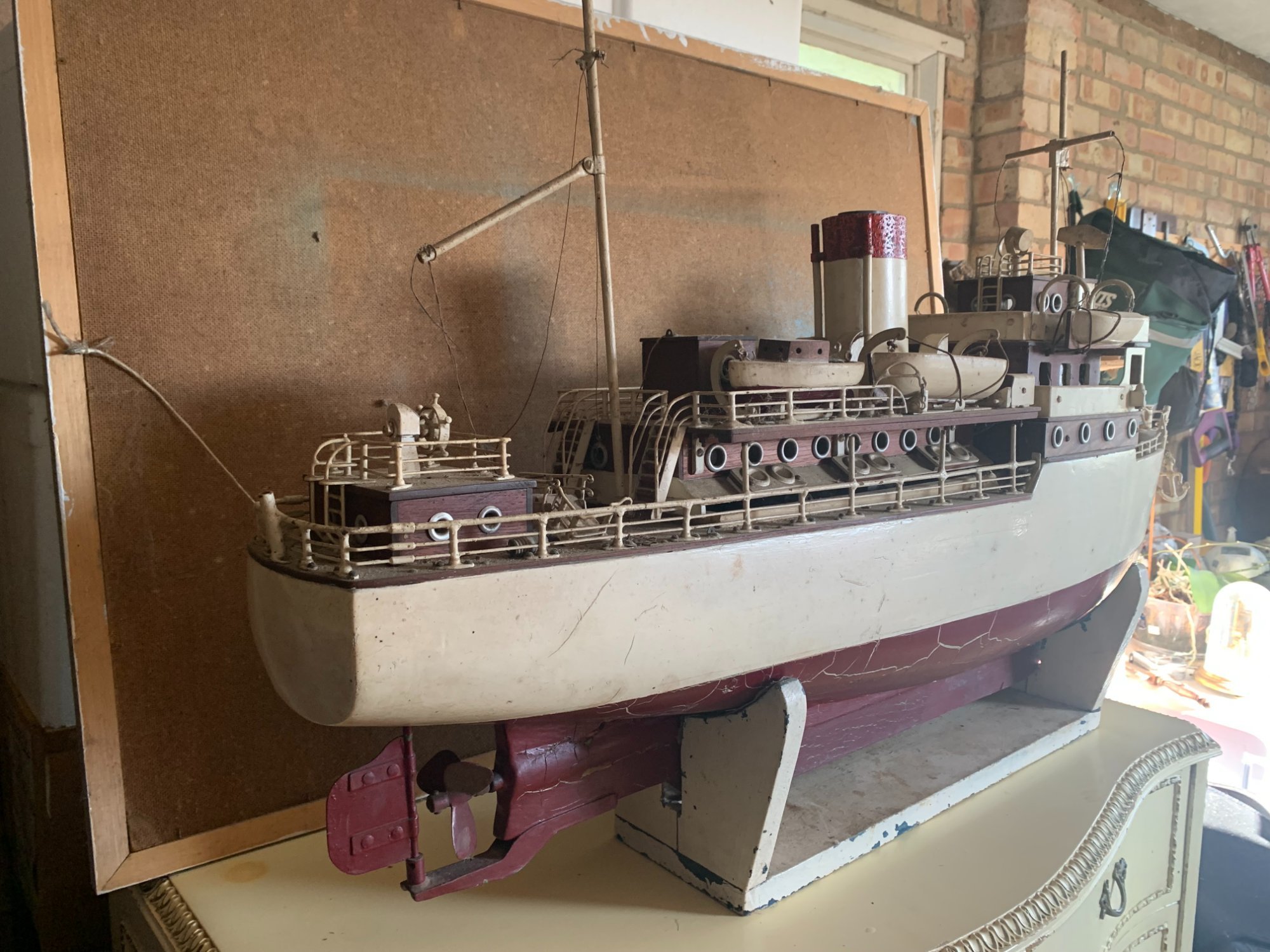 Help requested in identifying this (model)vessel - Sailors, navies and ...
