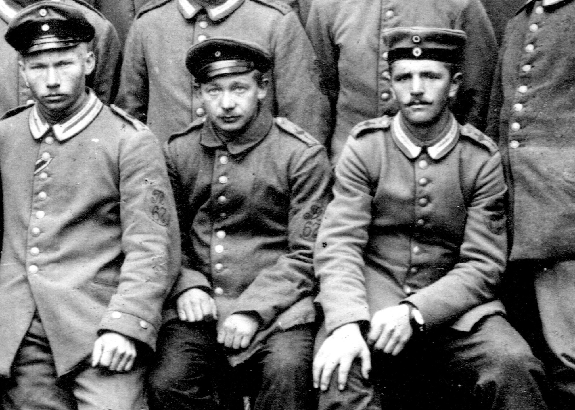 German Uniform Photos - Page 89 - Uniforms,Cap Badges and Insignia ...