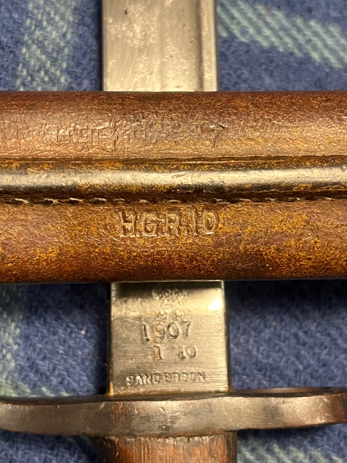 Matching Australian 1907 Hooked Quillion - they are still out there ...