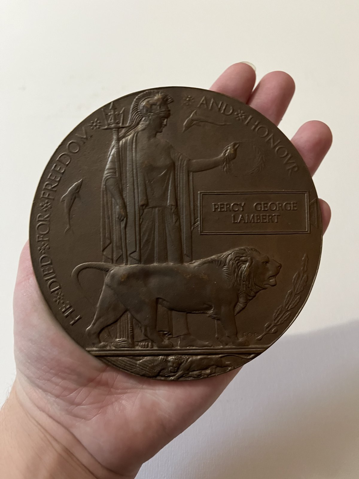 In memory of Percy Charles Lambert R/12655, Rifleman, 9th Kings Royal ...
