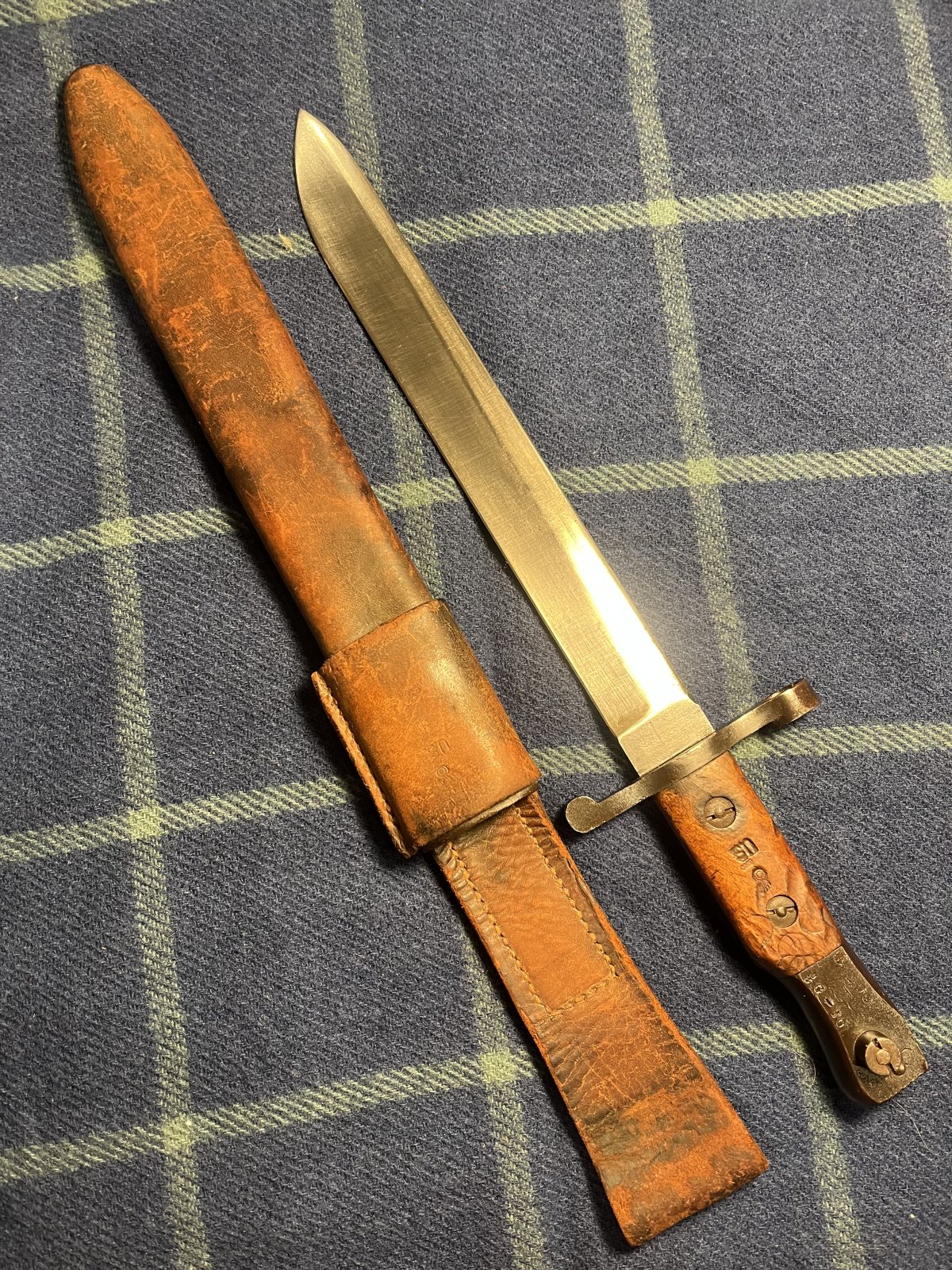 Canadian Ross Mk.II (Pattern 1911) with Unaltered Blade Shape - Arms ...