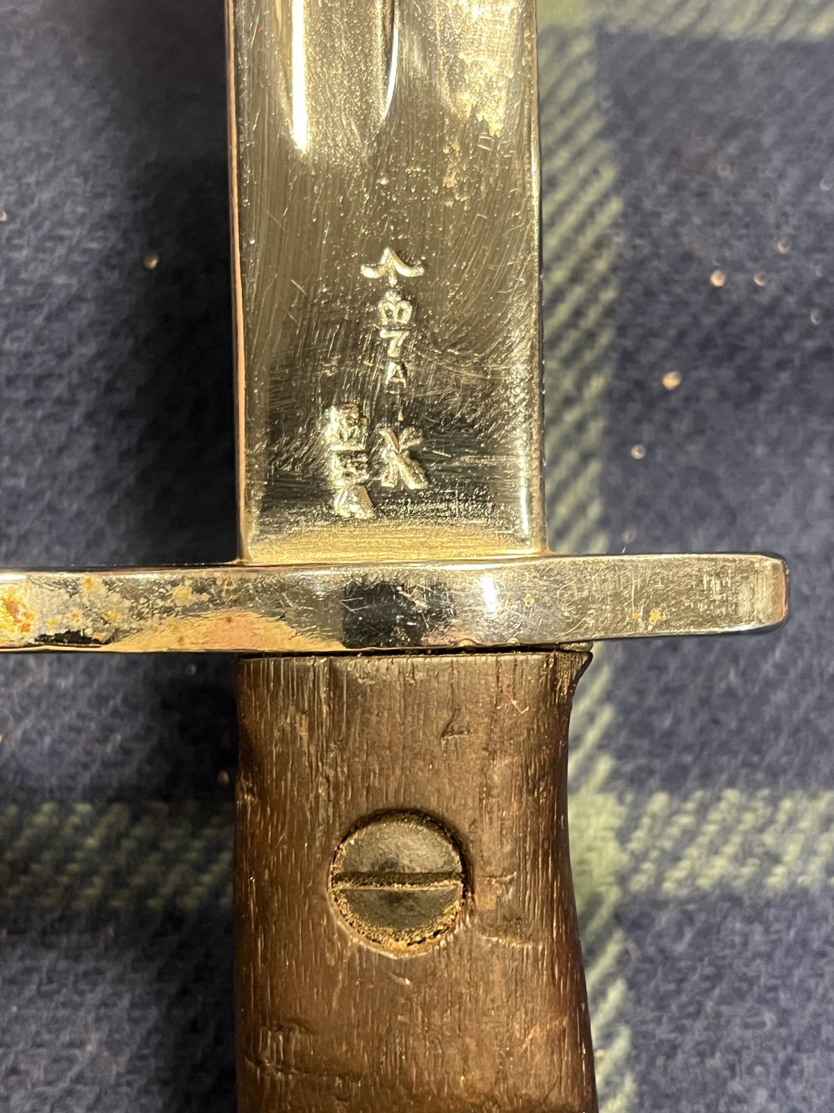 Selection of Chromed Parade 1907 Bayonets - Arms and other weapons ...