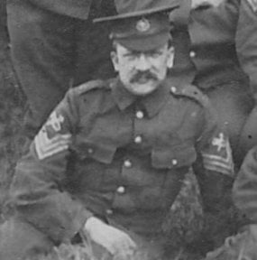 Help identifying badge above sgt stripes - Soldiers and their units ...