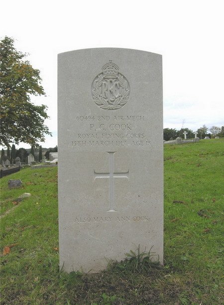 RFC/RAF HEADSTONE INSCRIPTION - Cemeteries and memorials - The Great ...