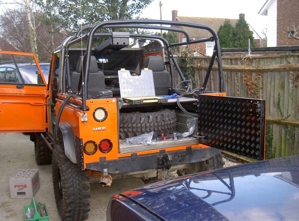90 crane attachment ! - Defender Forum (1983 - 2016) - LR4x4 - The Land ...