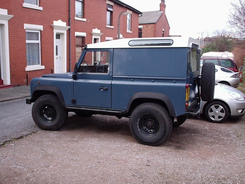 NAS/Tomb Raider Rear Step - Defender Forum (1983 - 2016) - LR4x4 - The ...