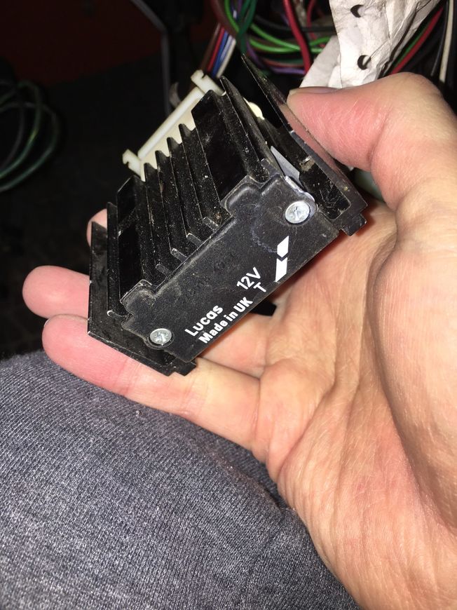 Dim dip transistor - where does it mount ? - Defender Forum (1983 ...