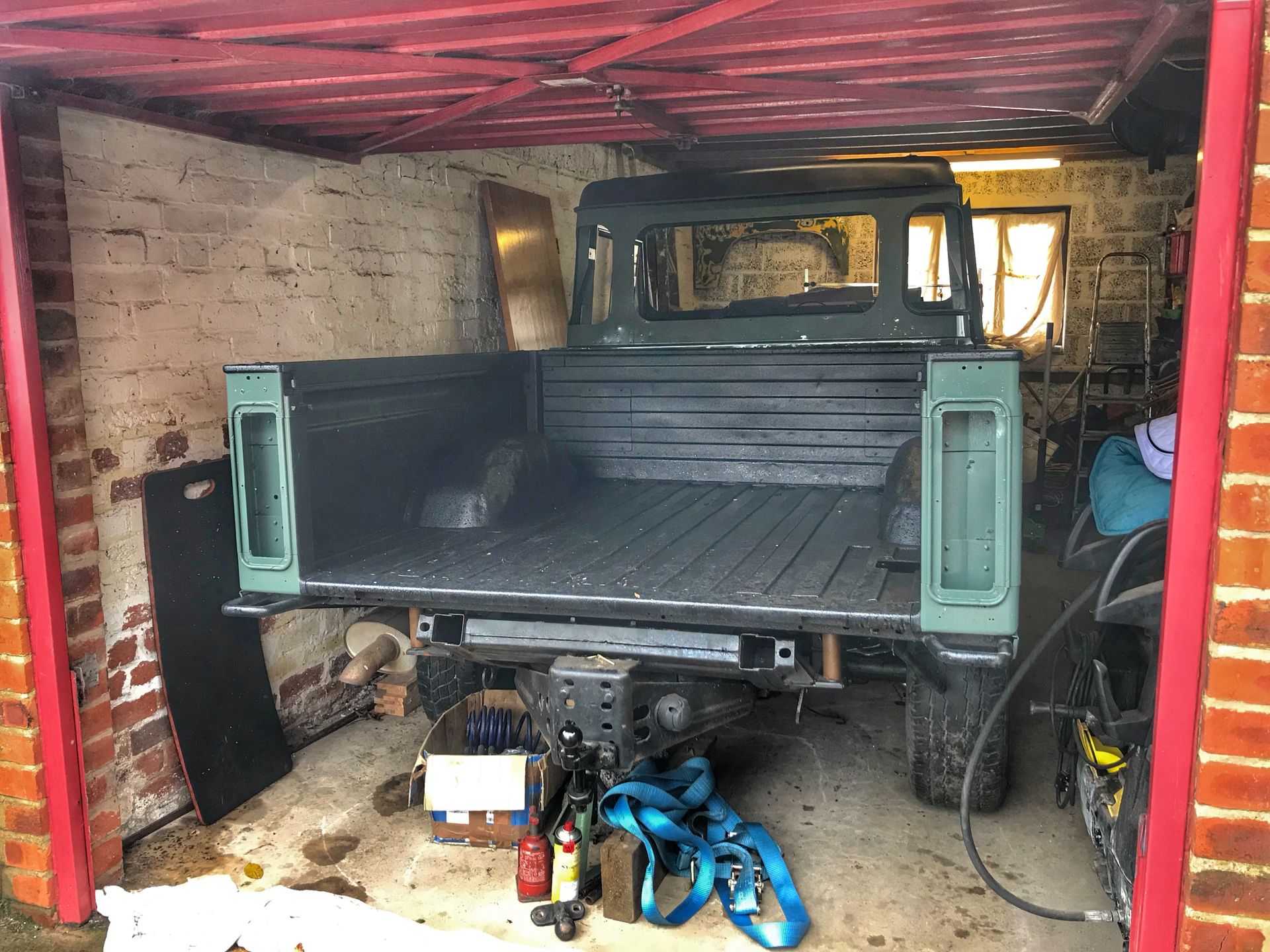 100 inch defender pure vapour build - International Forum - LR4x4 - The ...