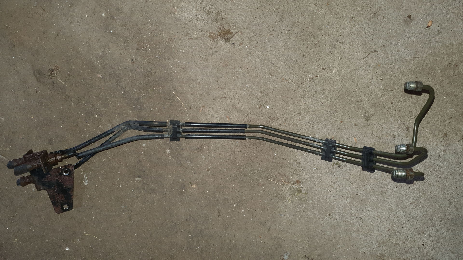 Disco 2 body to chassis braided brake hoses - Discovery Forum - LR4x4 ...