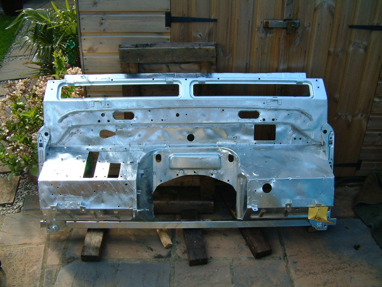 Panel Alignment - Defender Forum (1983 - 2016) - LR4x4 - The Land Rover ...