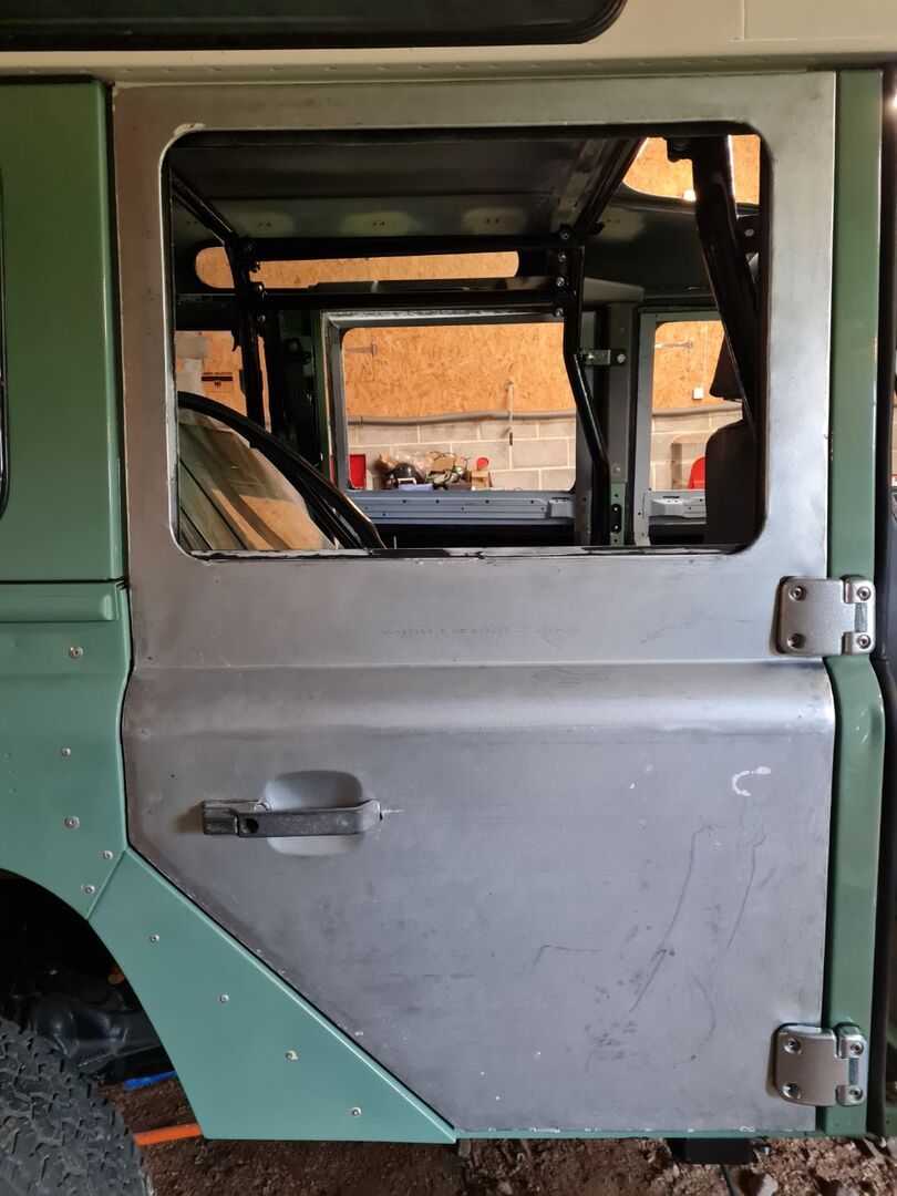 What is the trick to fitting rear side doors? - Defender Forum (1983 ...