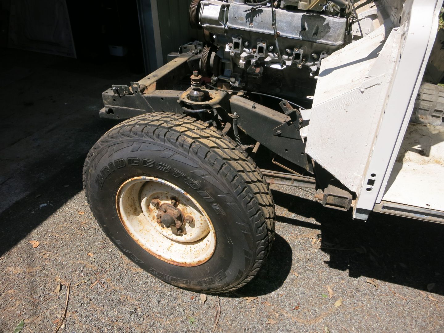 Series 2 body on 110 chassis with Disco V8/auto. - Modified Vehicle ...