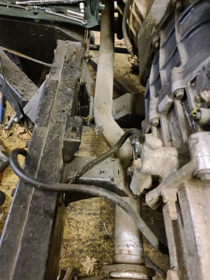 300tdi and r380 alignment in TDI 90 chassis? - Defender Forum (1983 ...