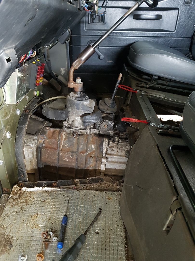 ‘88 LR 90 v8 - LT85 to R380 Conversion - Defender Forum (1983 - 2016 ...