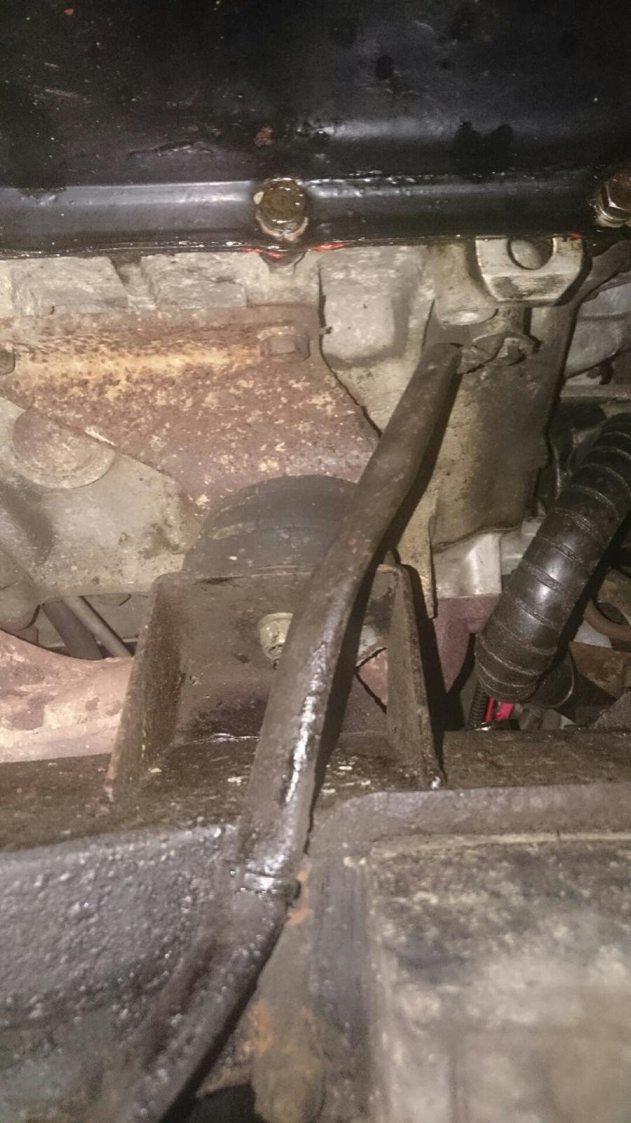 Defender V8 Engine Mounts? - Defender Forum (1983 - 2016) - LR4x4 - The ...