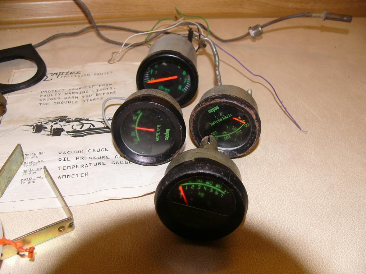 Rev Counter / Tacho - Defender Forum (1983 - 2016) - LR4x4 - The Land ...