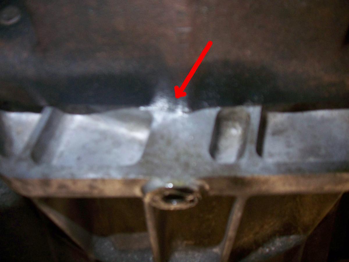 Oil at front of R380 casing. Where to look for leak? - Discovery Forum ...