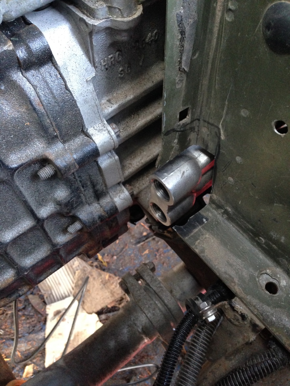 R380 oil cooler adapter & early/200tdi seatbox issues - Defender Forum ...