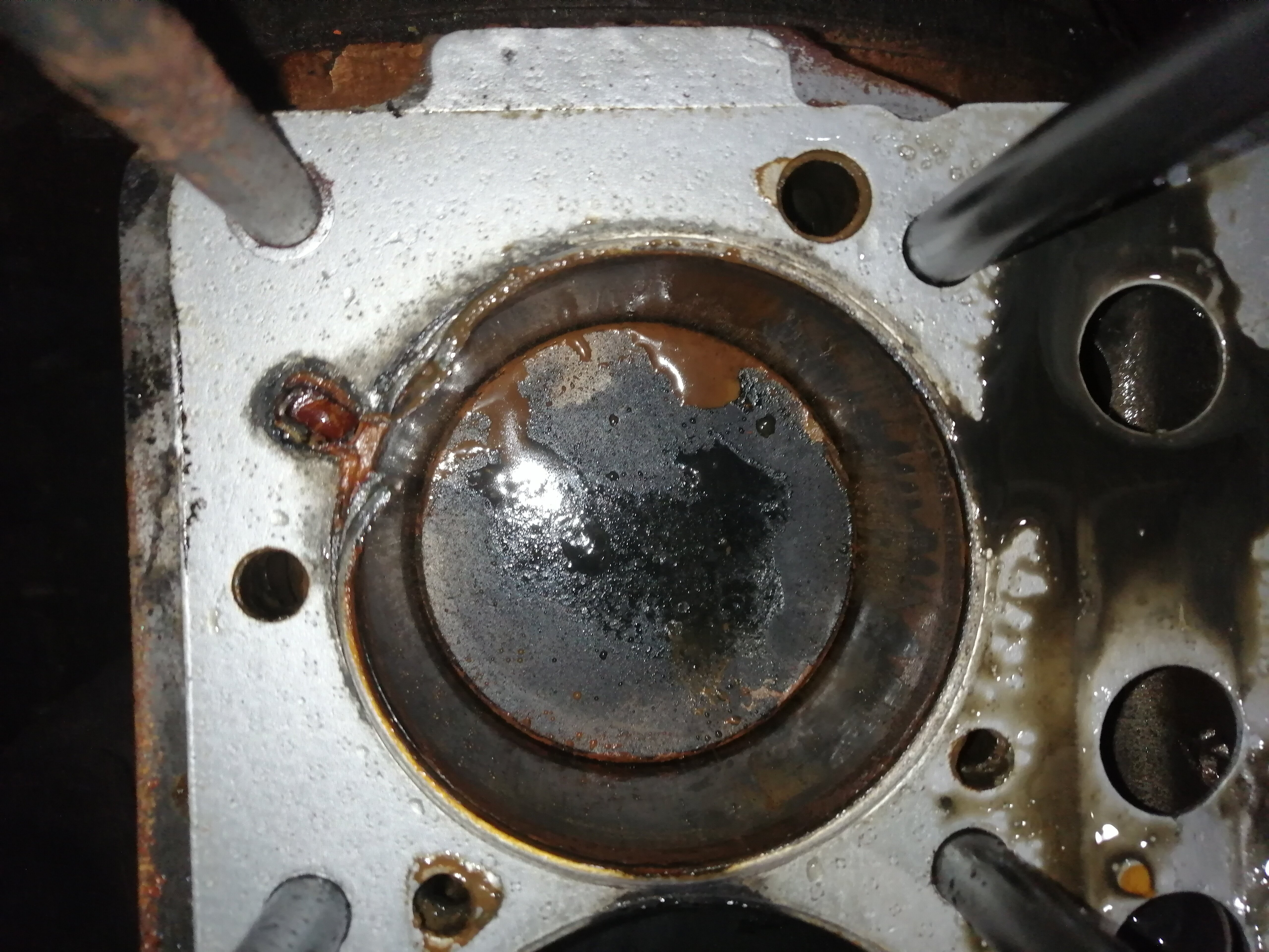 Unused holes in spitfire 1500 engine block - Engine - The Triumph ...