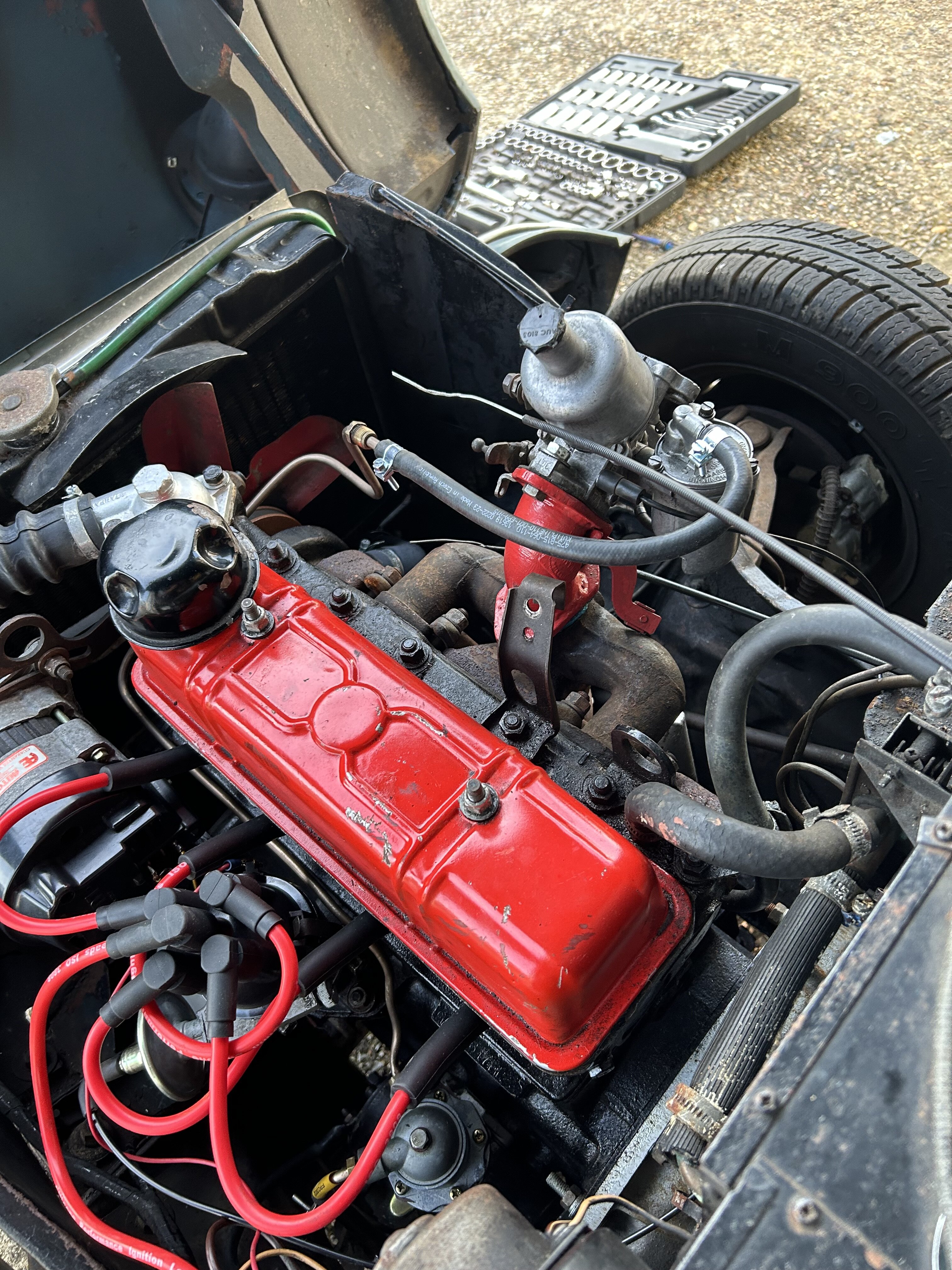 Replacement 1147 Herald down draft manifold and carburettor - Engine ...