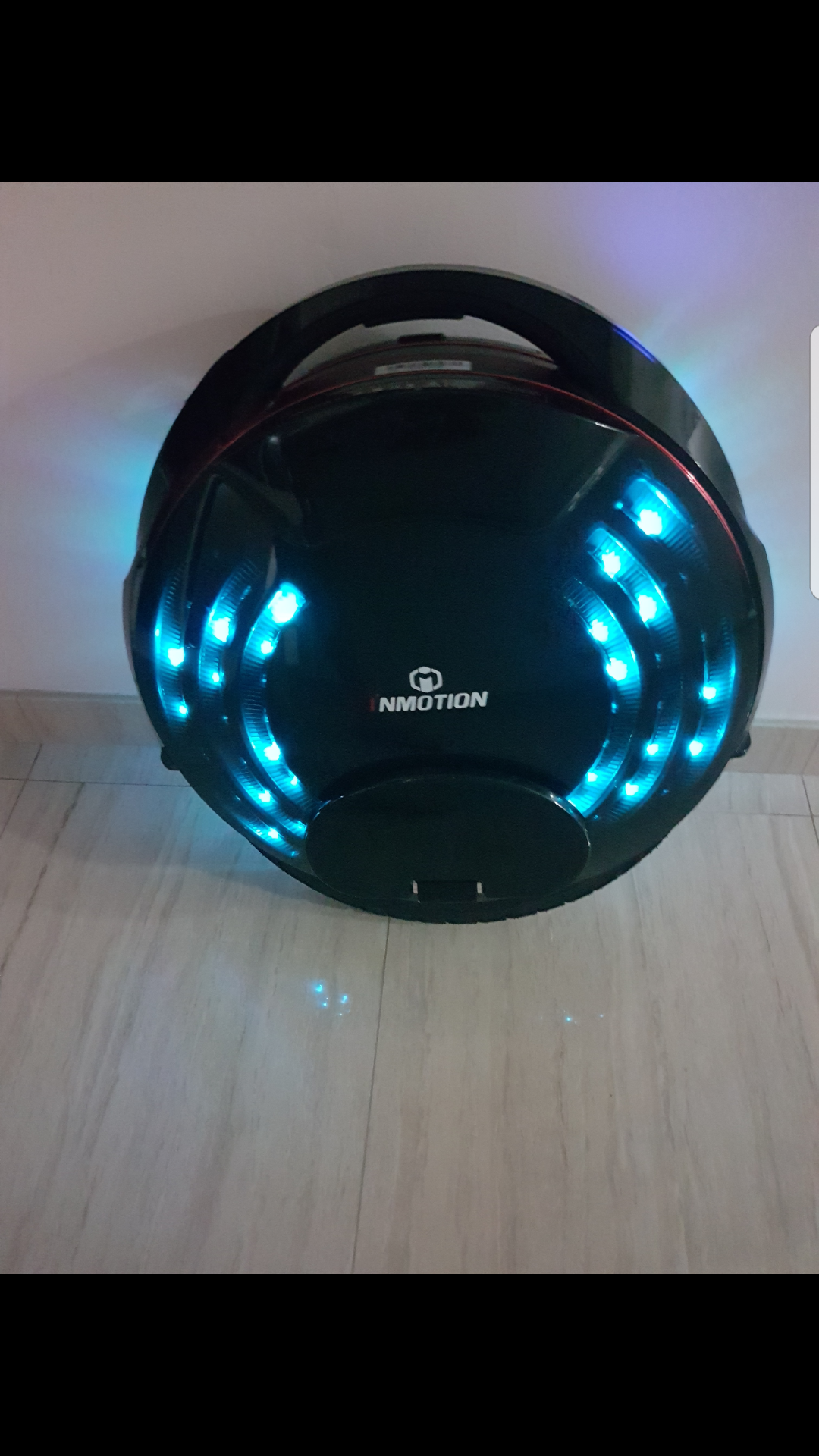 Brand new v8 inmotion for sale - Private Sales (secondhand) - Electric ...