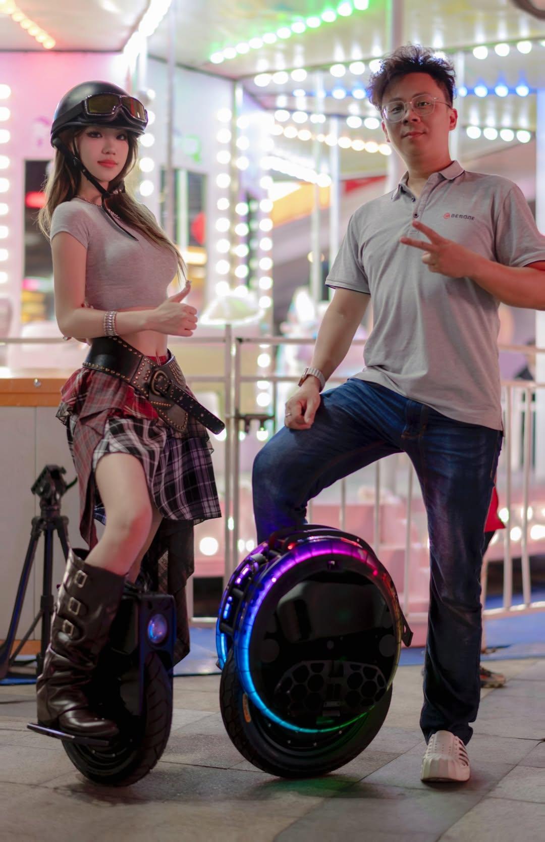 Begode A1 180wh: 42V, 14", 29lbs - Begode (Gotway) - Electric Unicycle ...