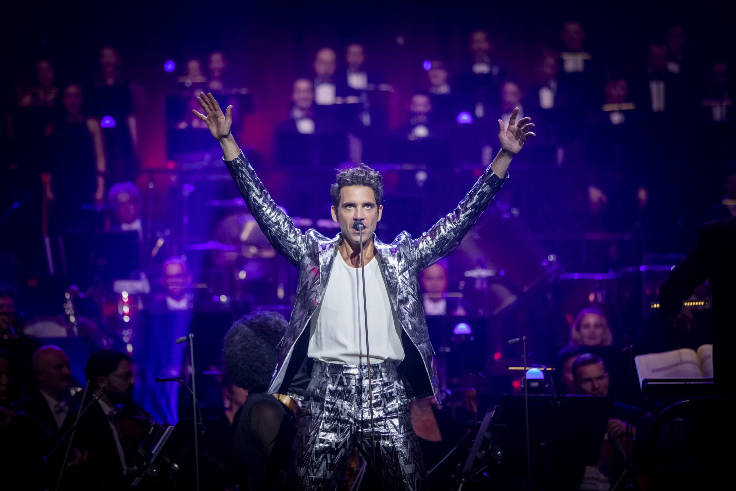 MIKA at The Philharmonie de PARIS on TV - Mika News and Press - Mika ...