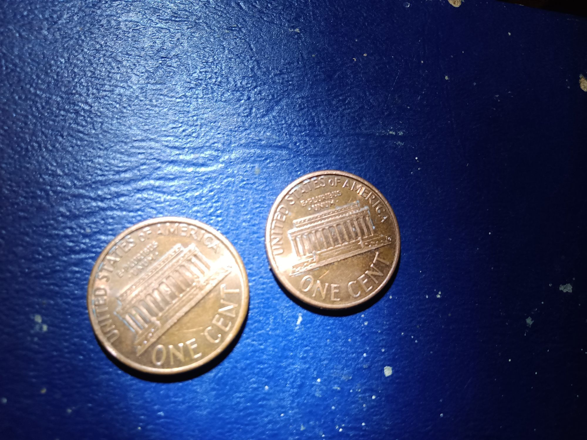 Have ten 1992 close AM pennies all either (D)(p) mint marks some red ...