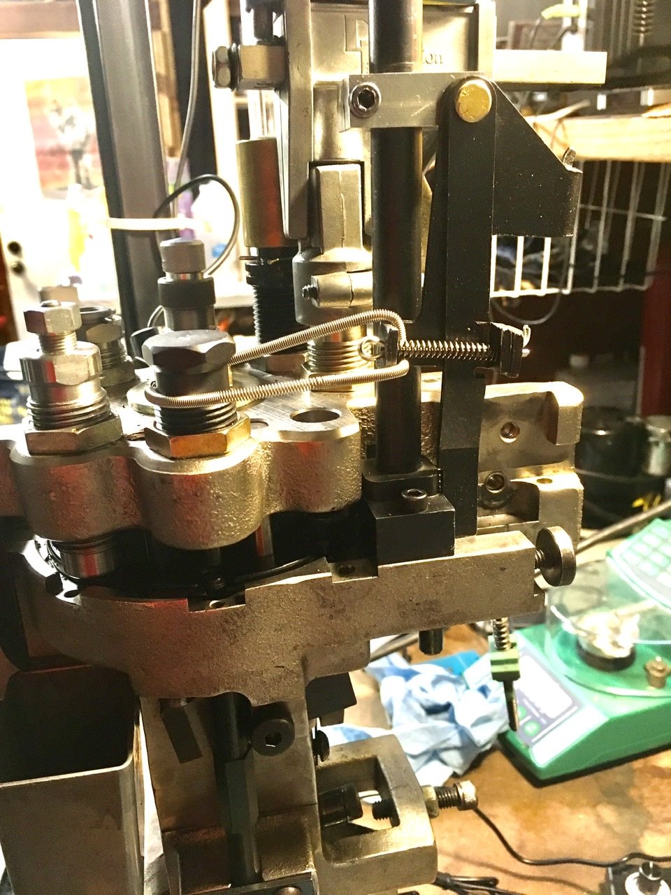Old RL1050 primer bar return spring - Dillon Precision Reloading ...