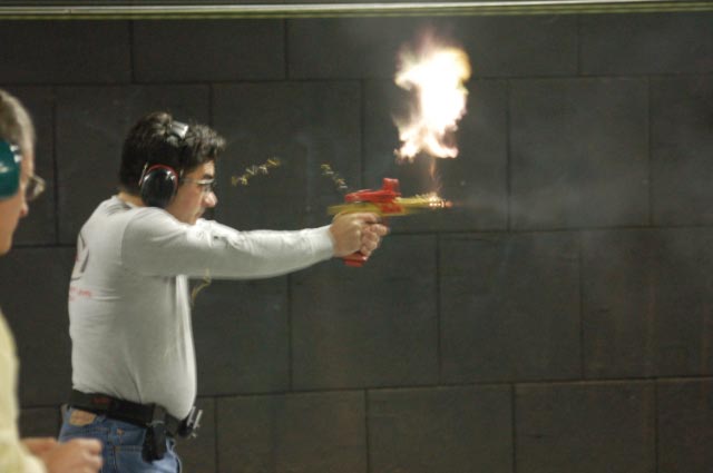 My Wild New Blaster - The Gallery - Brian Enos's Forums... Maku mozo!